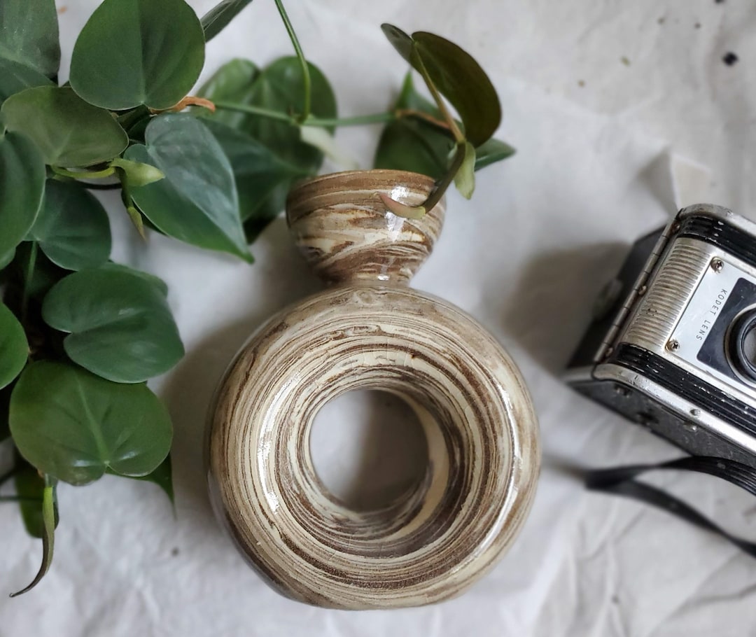 Beautiful Handmade Ceramic Doughnut Vase in Marble Pattern - Etsy