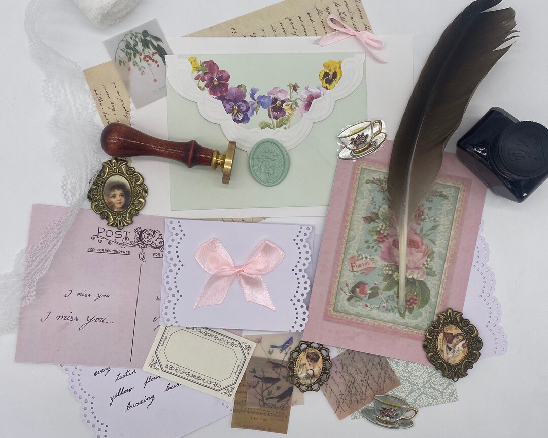Letter Set in Vintage Coquette Style, Writing Set With Cards ...