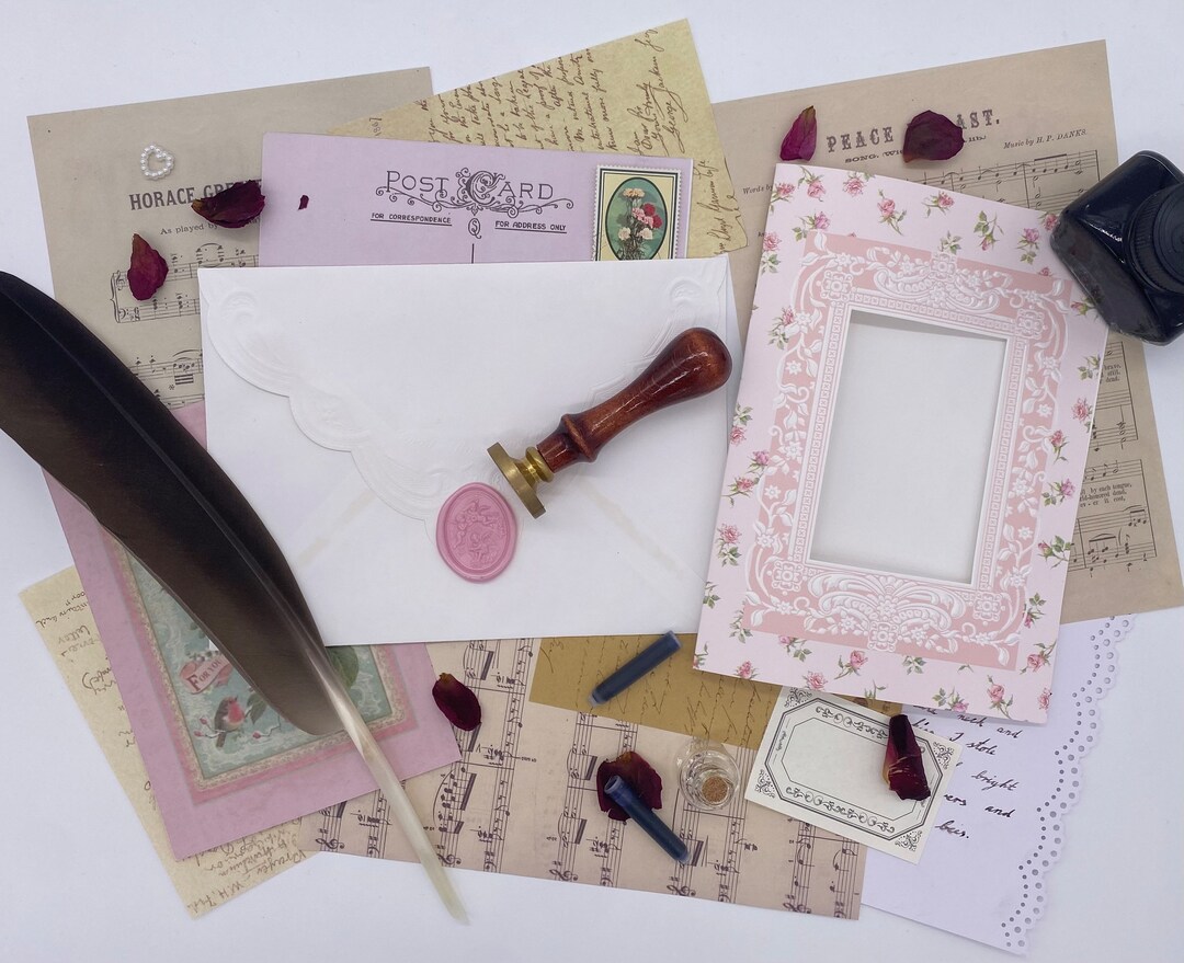 Letter Set in Vintage Coquette Style, Writing Set With Cards ...