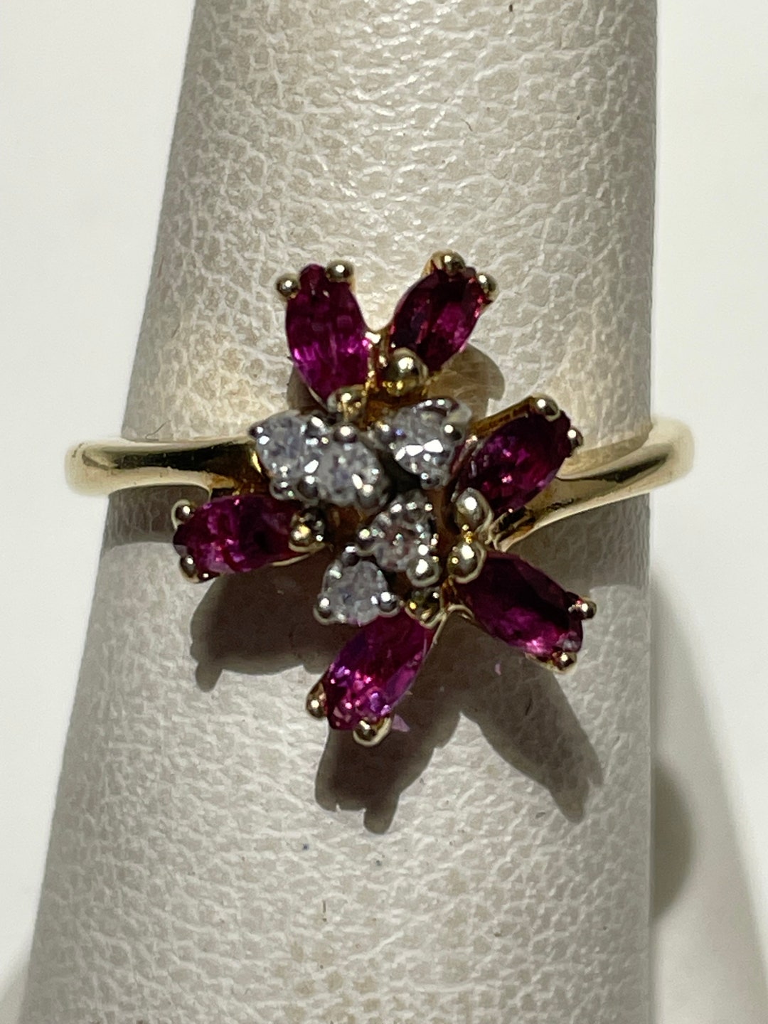 Vintage 14 Kt Gold Ruby Diamond Flower Ring Size 7 Hallmarked ...