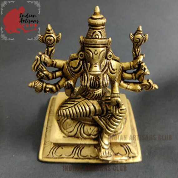 Pooja idol, Laxmi idol Lord Vishnu Varaha Avatar The Ashta Bhuja ...