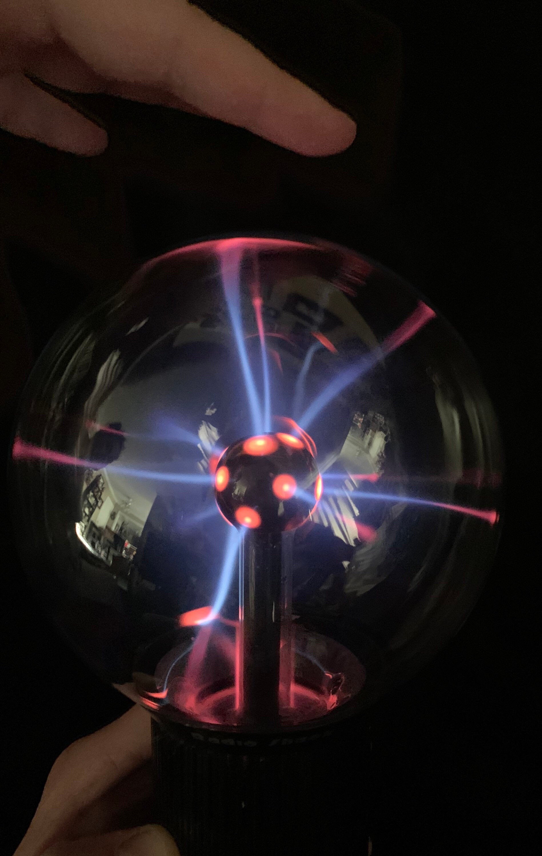 Vintage Illuma Storm Plasma Lightning Globe from Radio Shack | Etsy