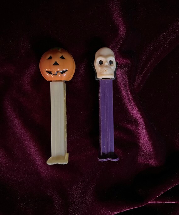 Vintage Skull and Pumpkin Pez Dispensers - Etsy