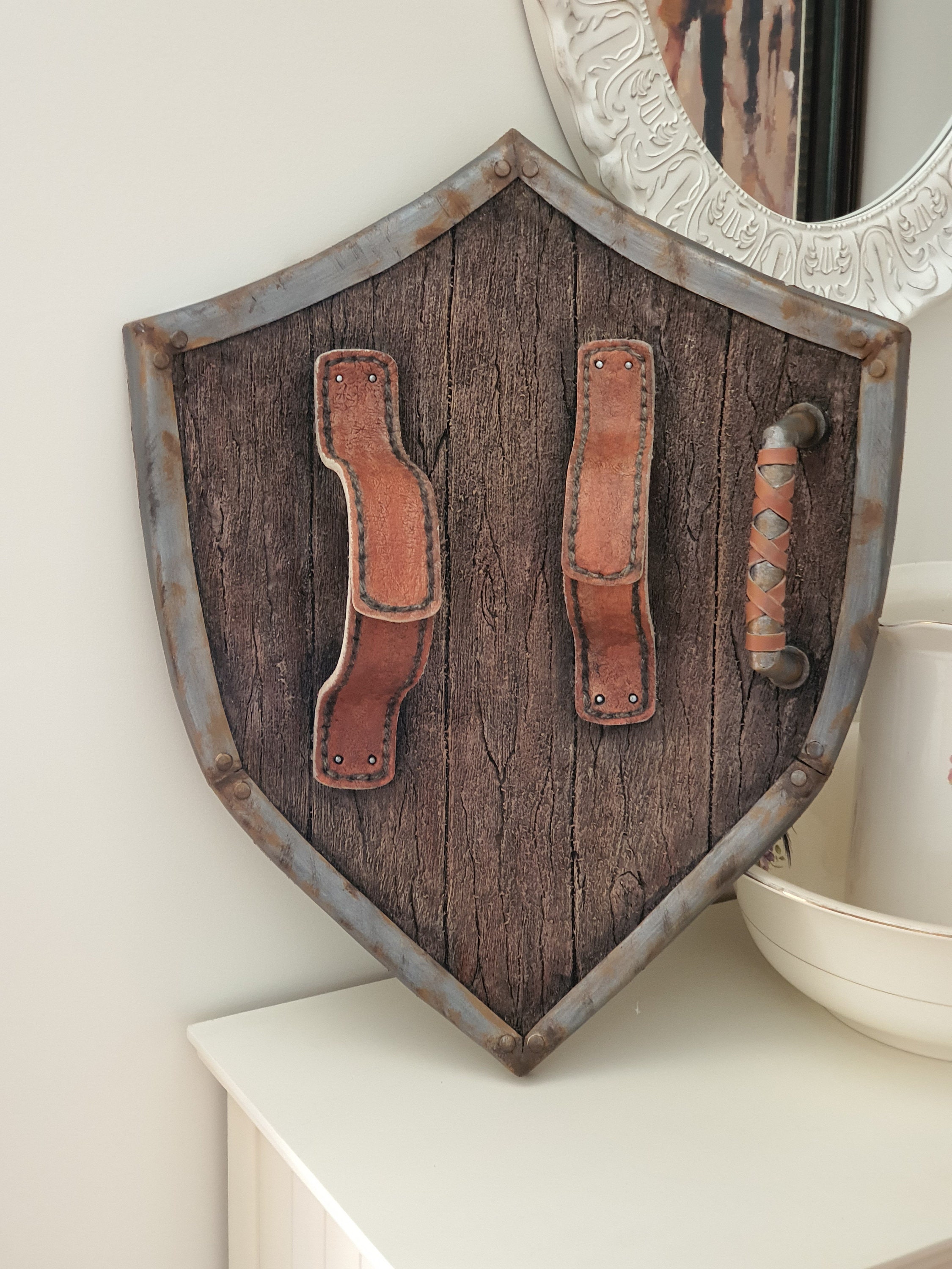 Legend of Zelda, Hylian Shield - Etsy