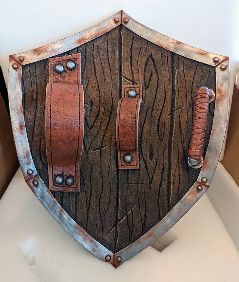 Legend of Zelda, Hylian Shield - Etsy