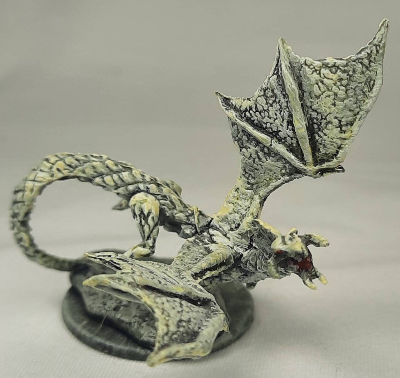 White Dragon Wyrmling Dnd Miniature Painted for Dungeons and - Etsy