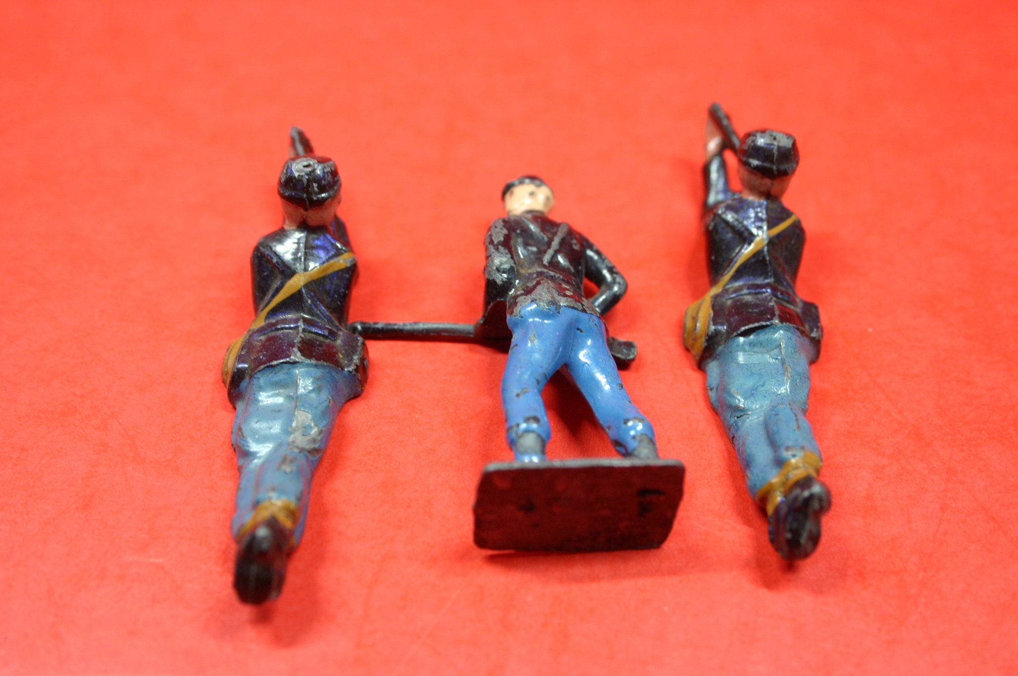 Miniature Old Lead Toy Soldiers Metal Figurines / Army Military Man ...