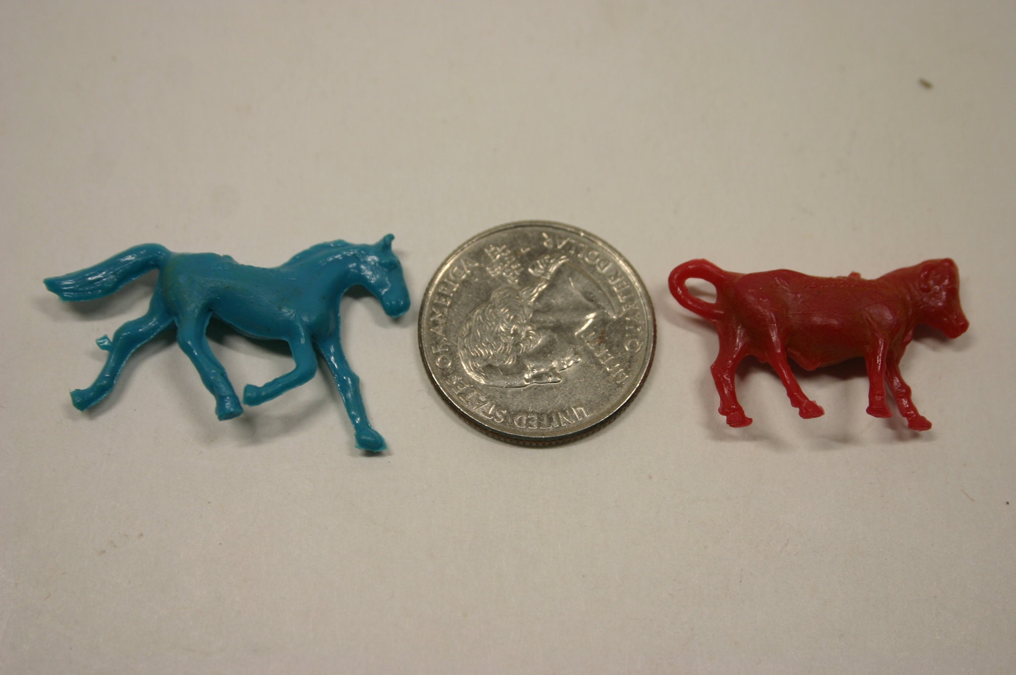 Vintage Miniature Plastic Animal Figurine Lot of 35 / Mini Cow / Mini ...