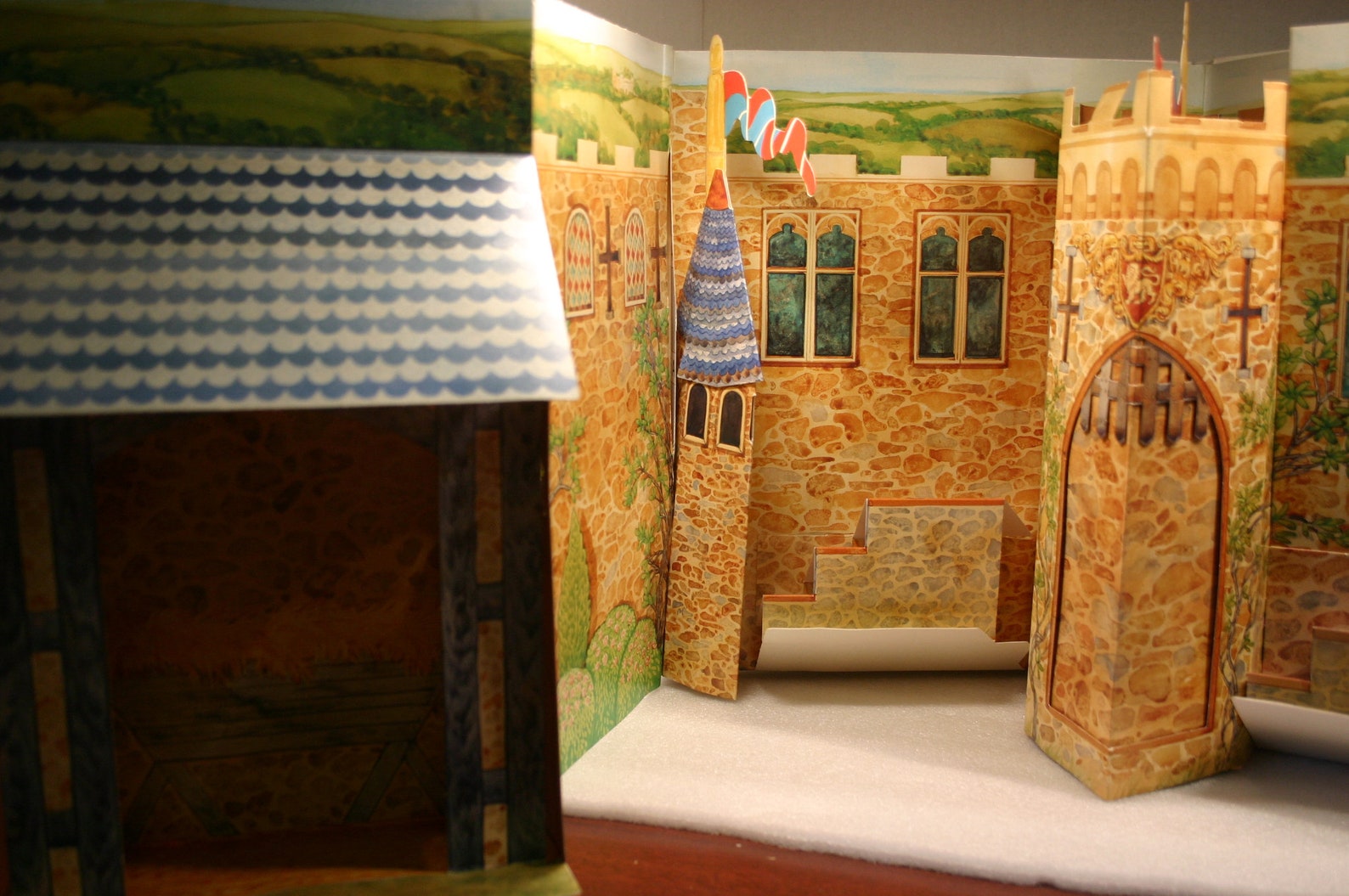 Vintage 1992 Pop up Play Castle Book / Elizabeth's Castle - Etsy