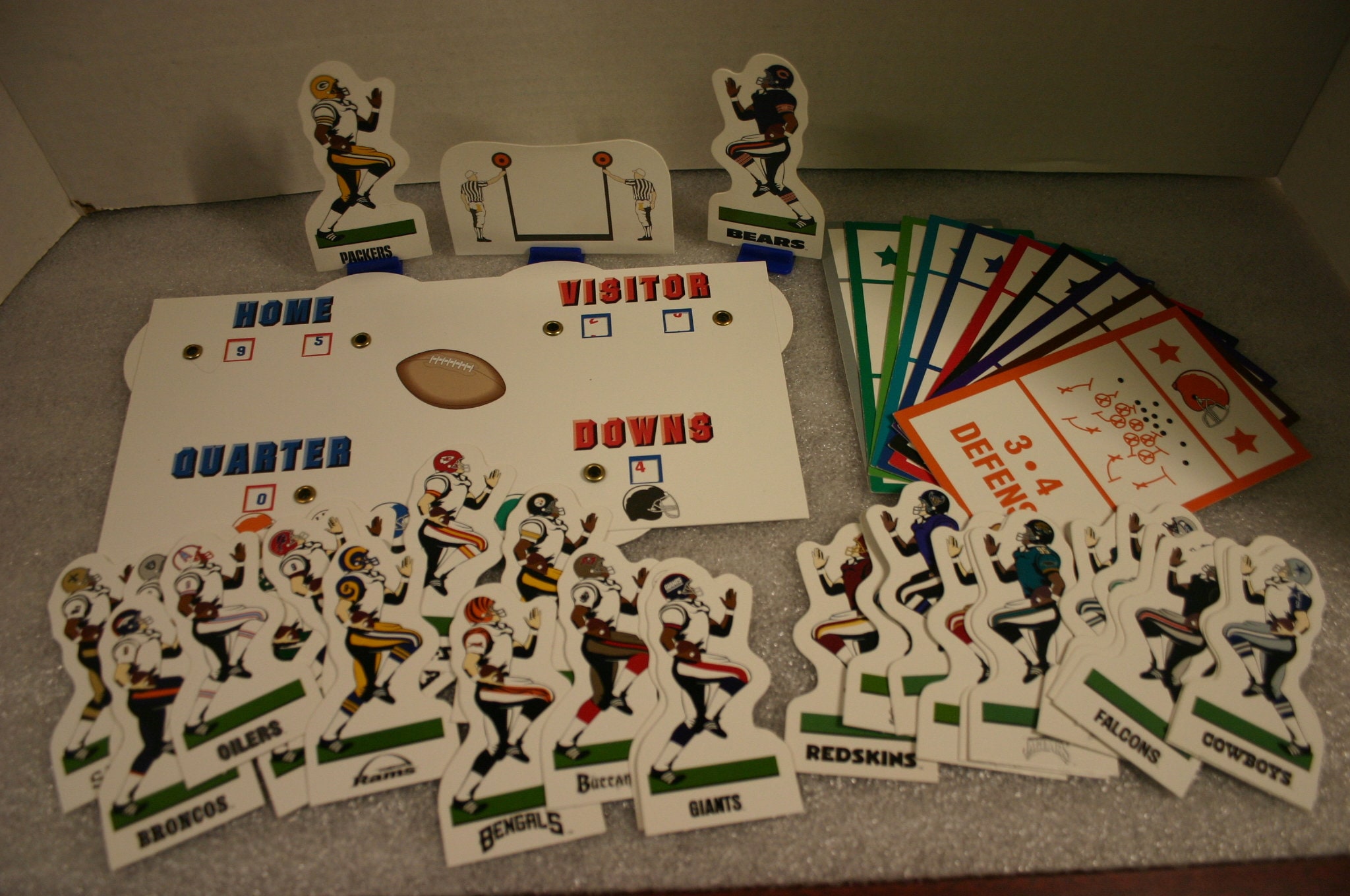 The Coach's Game NFL Strategy Football Family Board Game - Etsy 日本