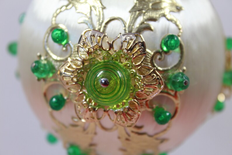 Vintage Christmas Handmade Bead & Sequin Push Pin Styrofoam Ball ...