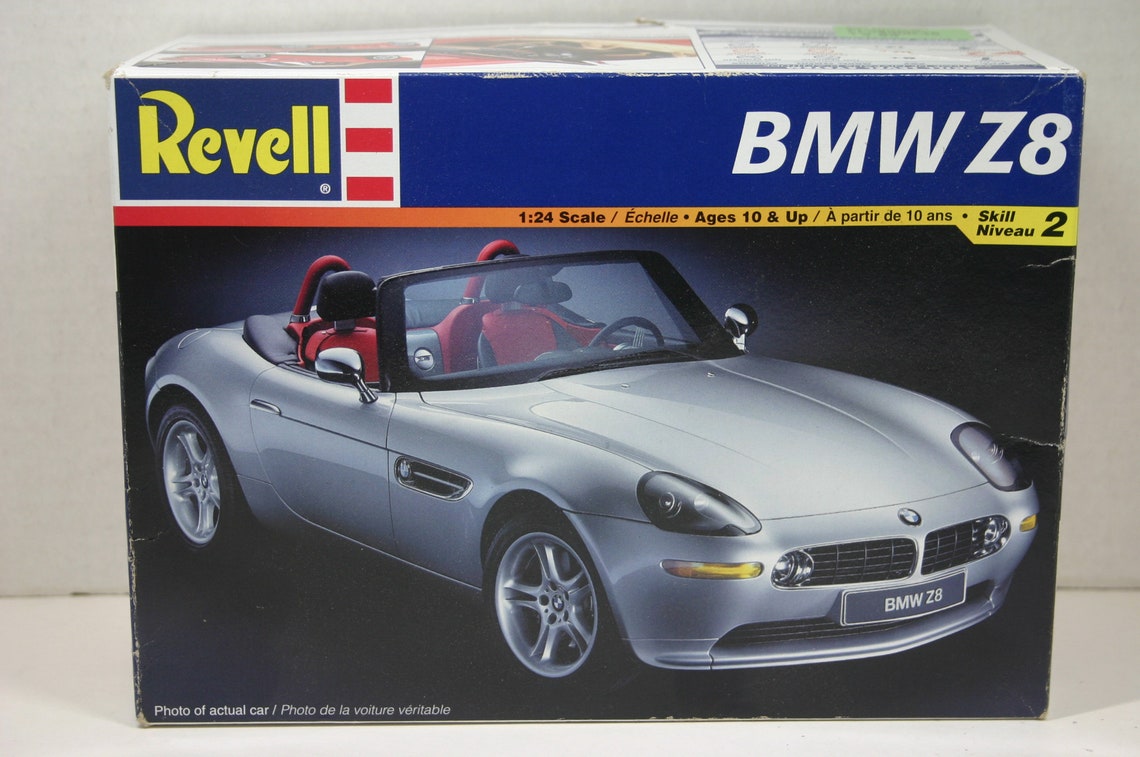 Revell BMW Z8 Model Car Kit 1:24 Scale With Lots of Extras / - Etsy