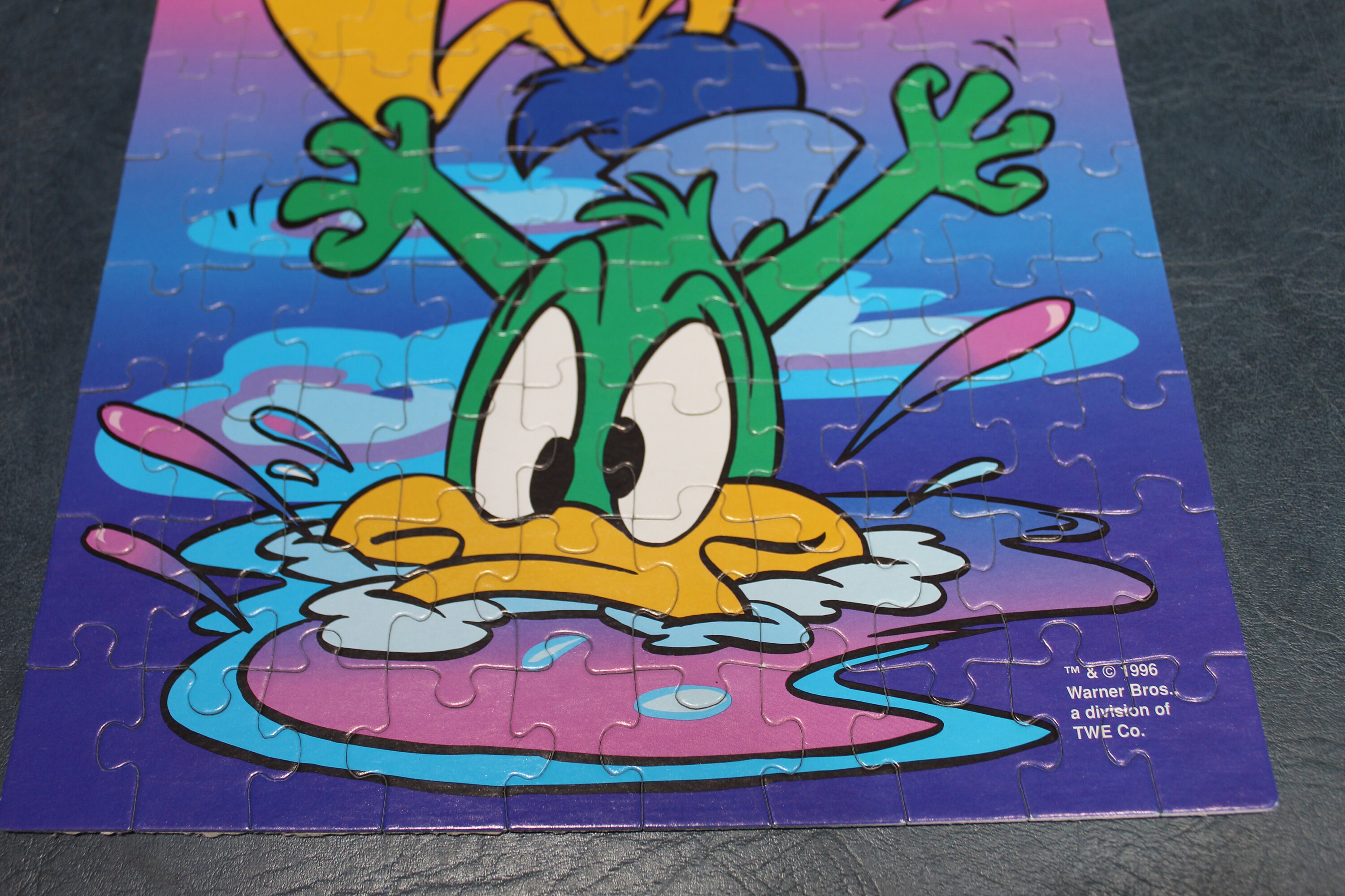 Tiny Toon Adventures Duck 10x13 100-piece Puzzle in Original Box / 100% ...