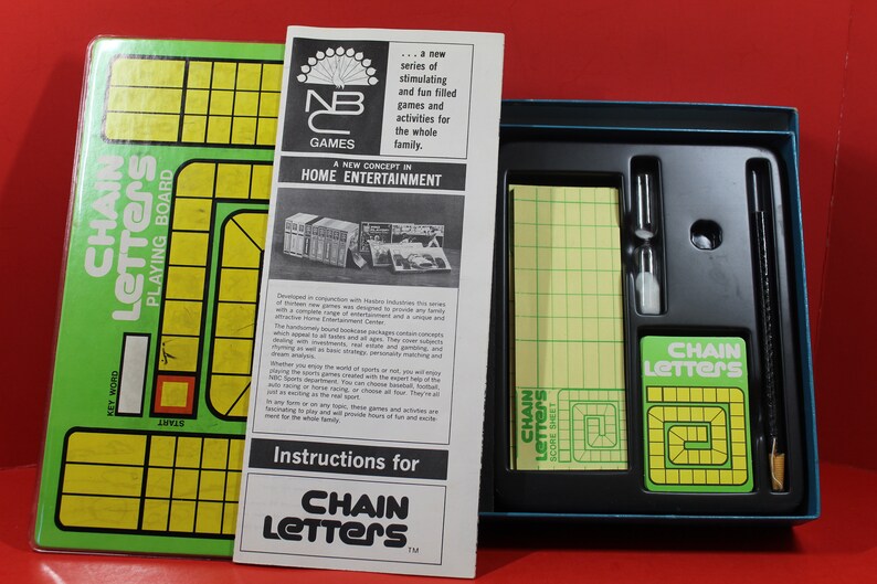 Chain Letters Game Vintage 1970 Hasbro Bookcase Game / NBC Games / Word ...