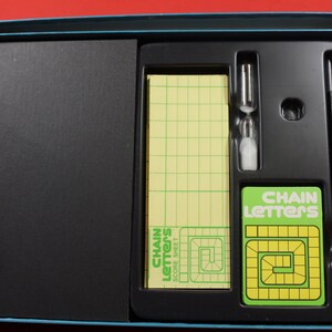 Chain Letters Game Vintage 1970 Hasbro Bookcase Game / NBC Games / Word ...