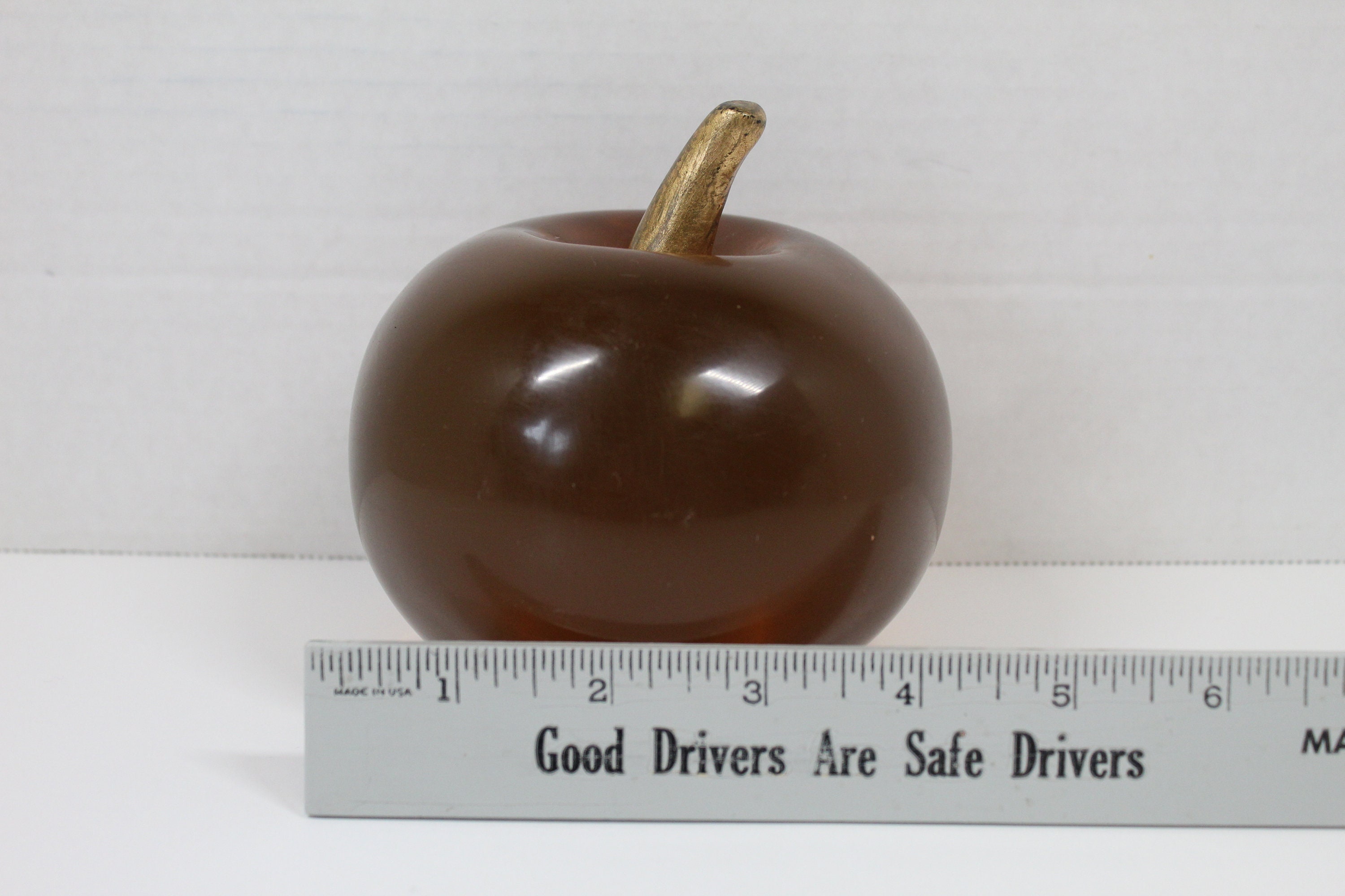 Vintage LUCITE Apple / Vintage Acrylic Apple Home Deor - Etsy