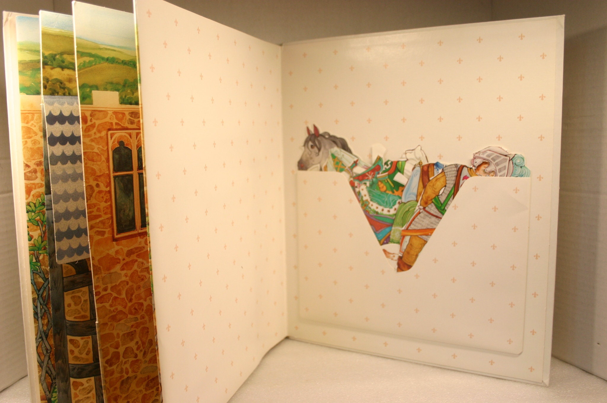 Vintage 1992 Pop up Play Castle Book / Elizabeth's Castle - Etsy