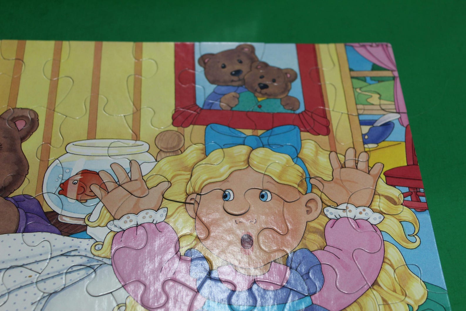 Vintage Storybook Puzzle Goldilocks & the Three Bears - Milton Bradley ...