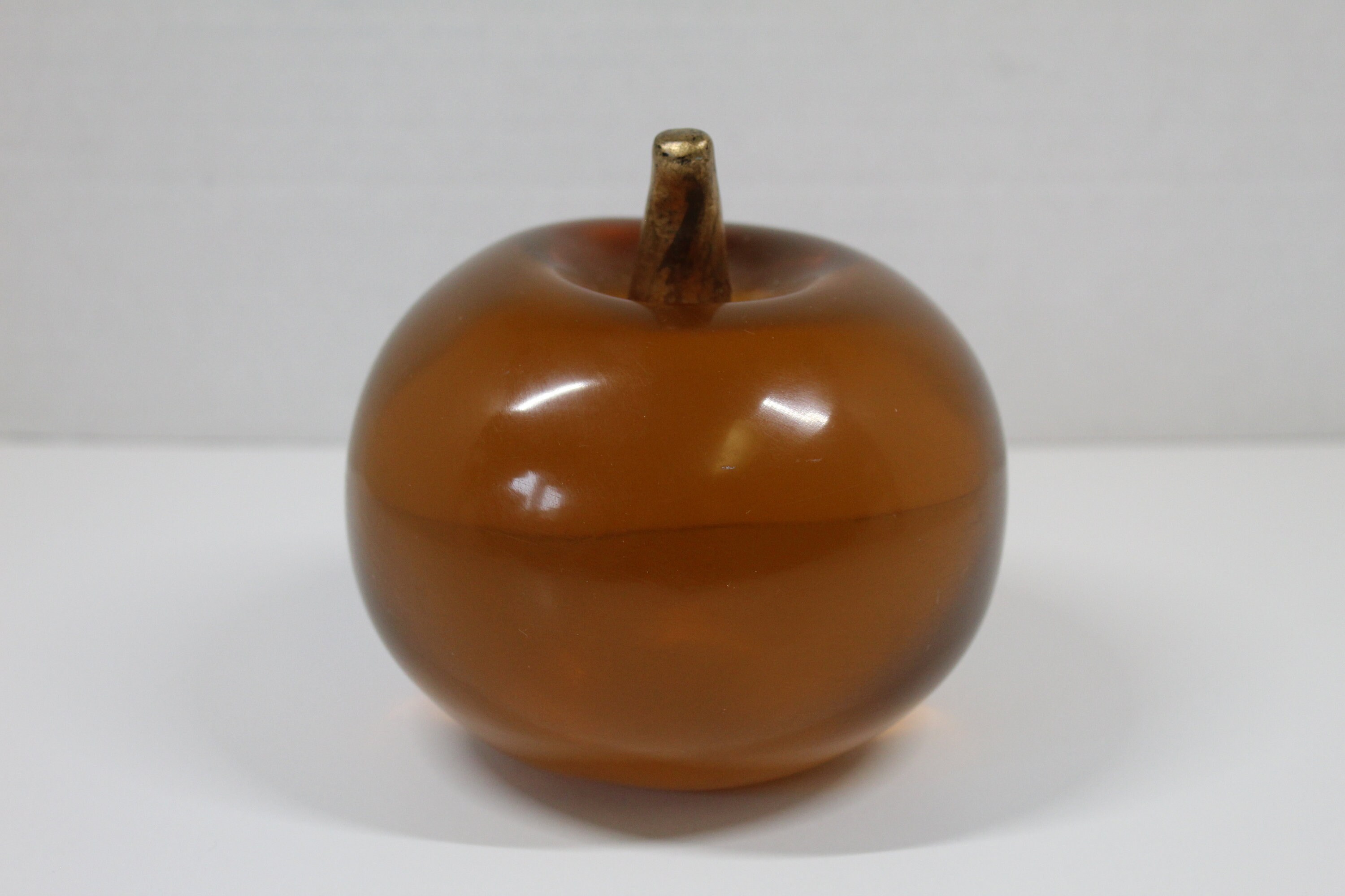 Vintage LUCITE Apple / Vintage Acrylic Apple Home Deor - Etsy