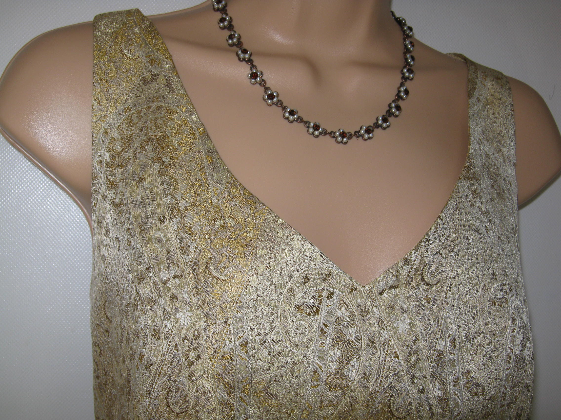 LAURA ASHLEY Vintage Festive Pale Gold Brocade Paisley Evening Vest ...