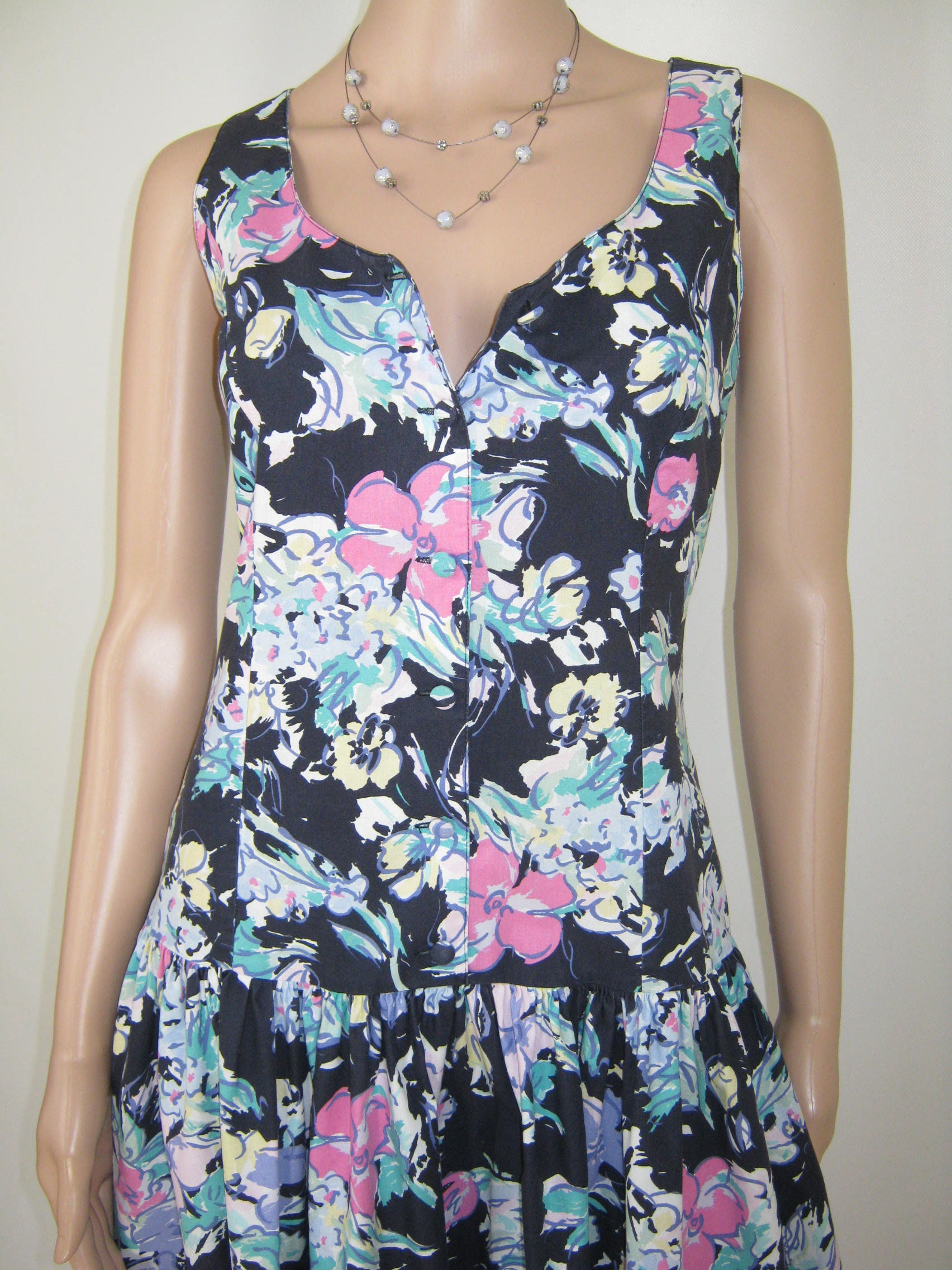 LAURA ASHLEY Vintage Sleeveless Floral Low-waist Knee-length Swing ...