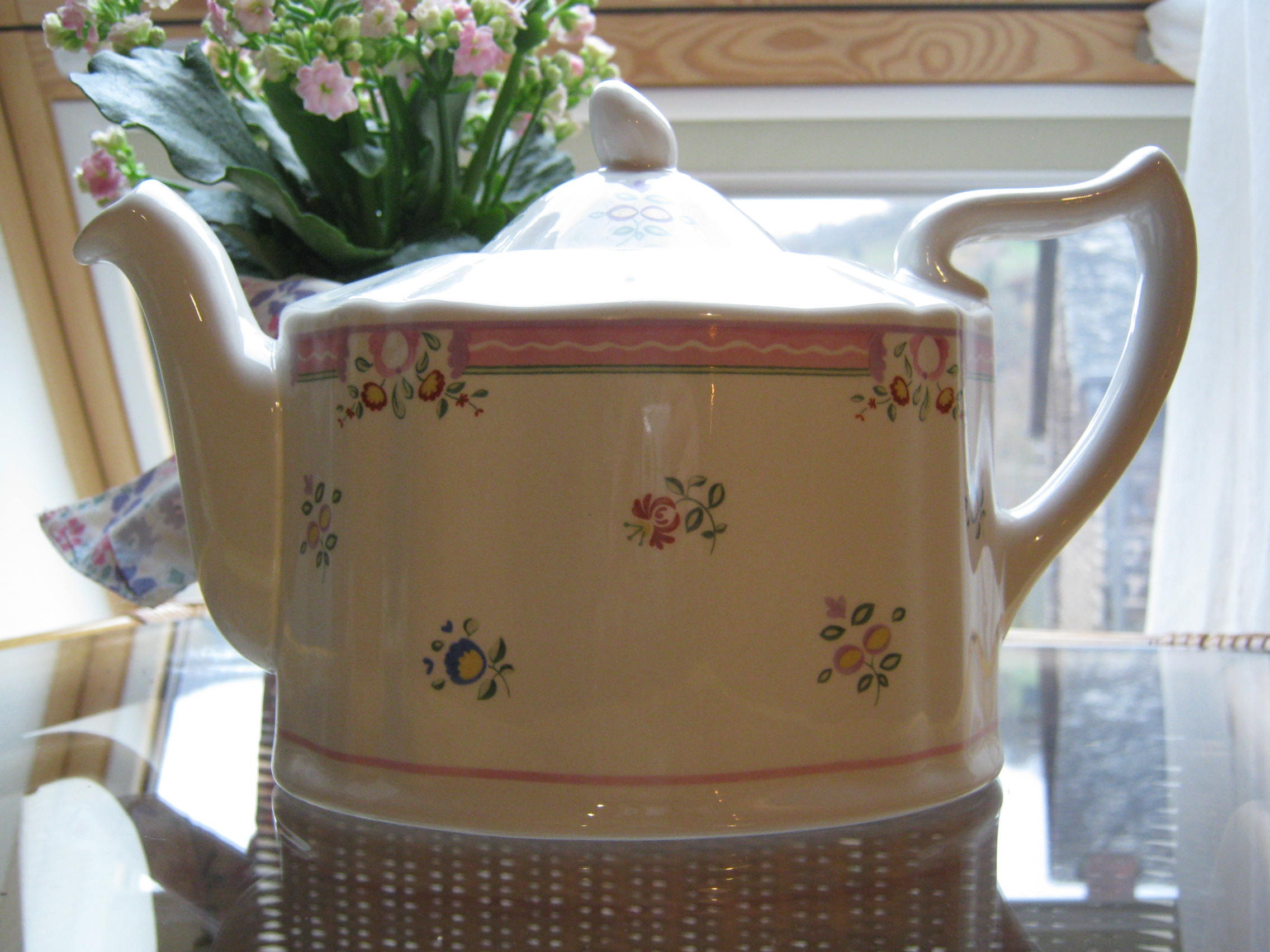 LAURA ASHLEY Vintage 1988 alice Porcelain Regency Style Cottage Floral ...