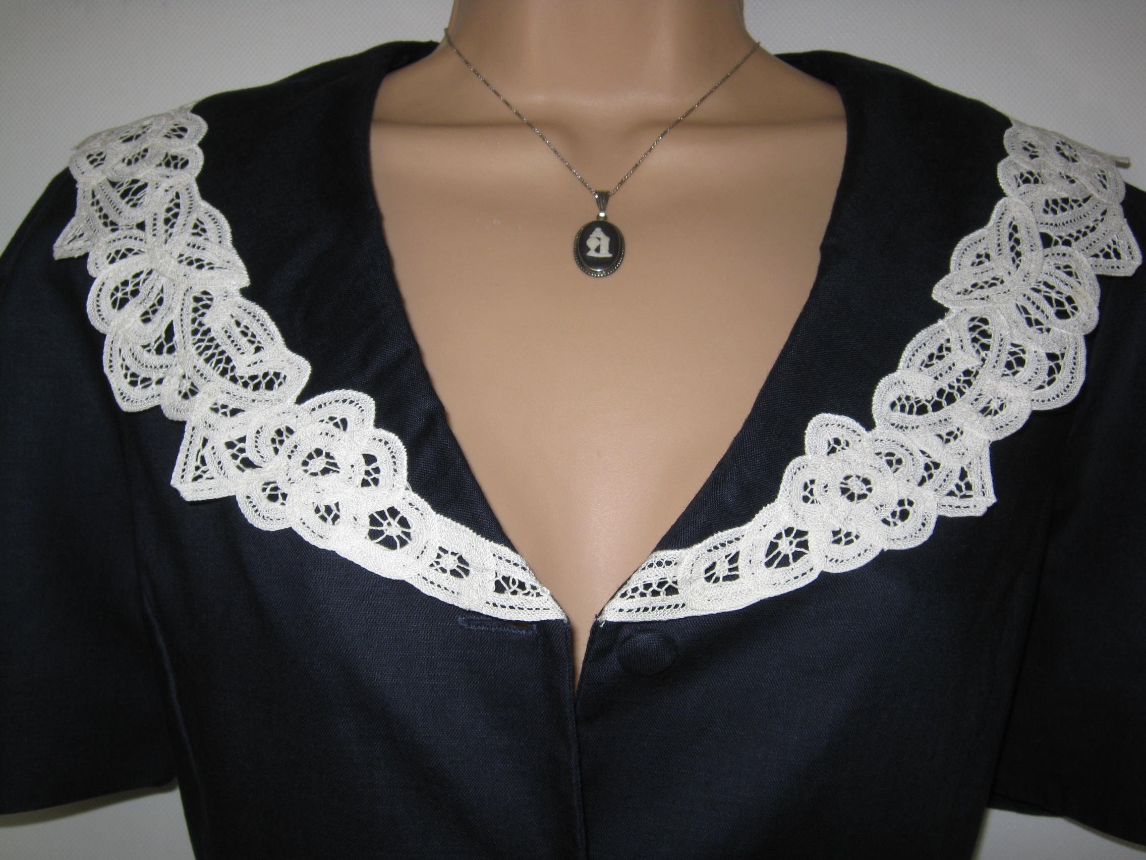 LAURA ASHLEY Vintage Colonial Edwardian Style Battenberg Lace Collar ...