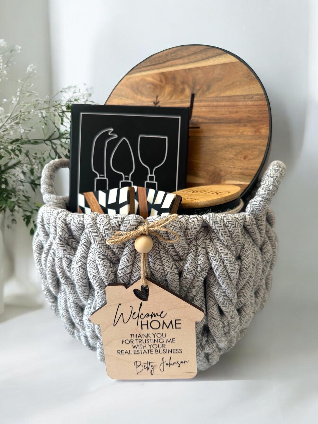The Host(ess) Closing Gift Basket | Custom Closing Gift Basket | New ...