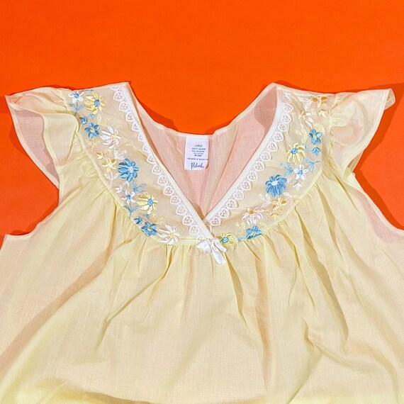 1960s Vintage Embroidered Yellow Night Gown || XL || … - Gem