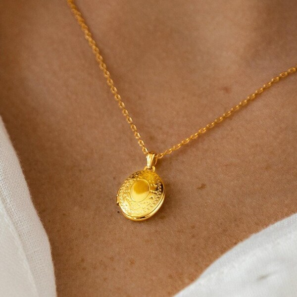 Simple Gold Locket - Etsy