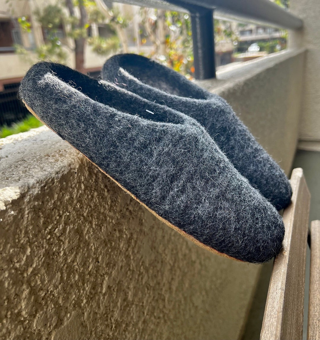 Men's Felted Wool Slippers Shoes | Handmade Felt Indoor Slippers 100% ...