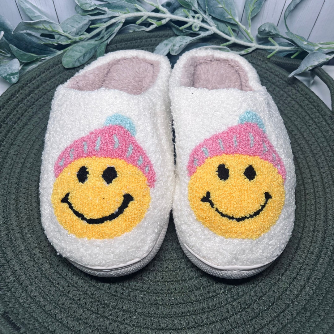 Beanie Smiley Face Christmas Slippers, Holiday Slippers, Winter ...