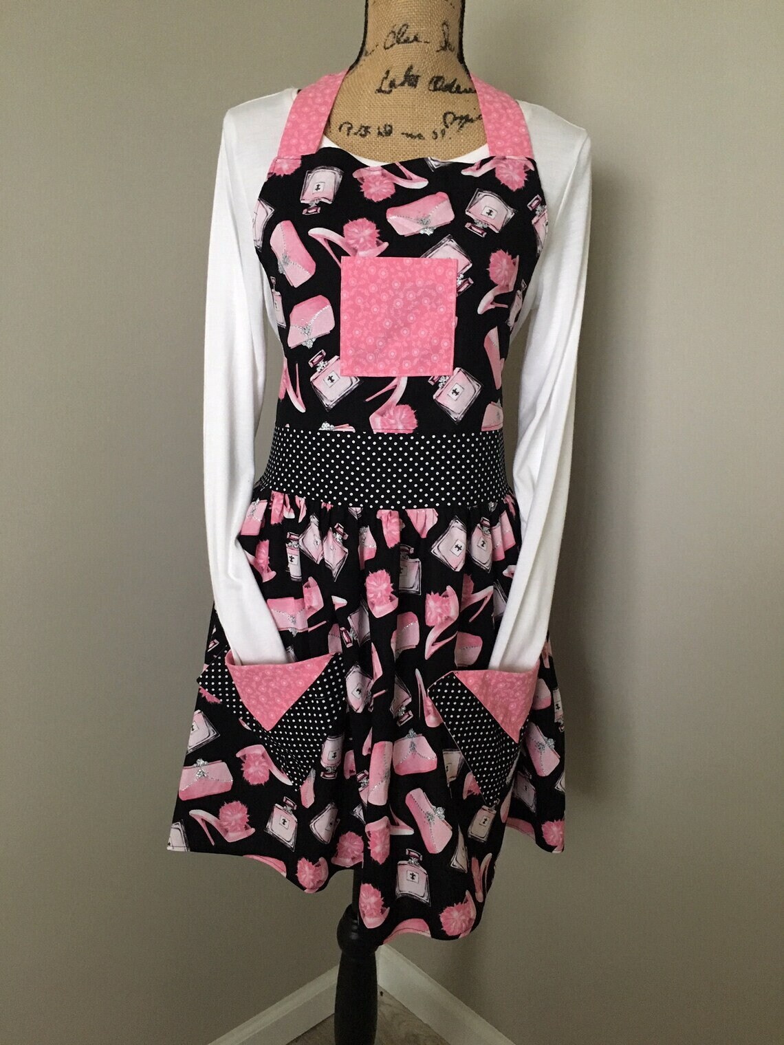 Girly Pink High Heel Apron Aprons Cleaning Supplies Home & Living etna ...