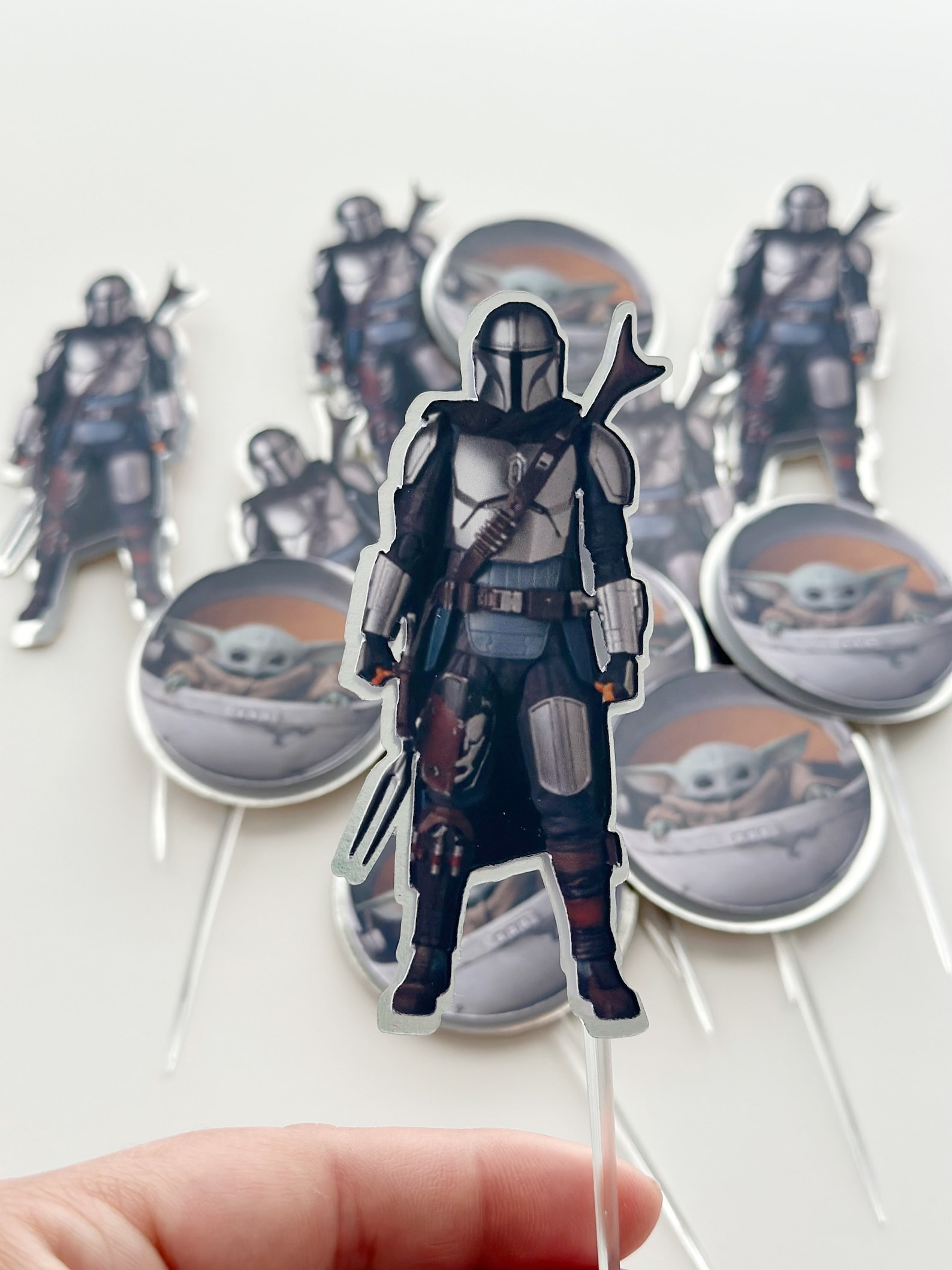 Mandalorian Cupcake Toppers, Baby Yoda Cupcake Toppers, Grogu Toppers ...