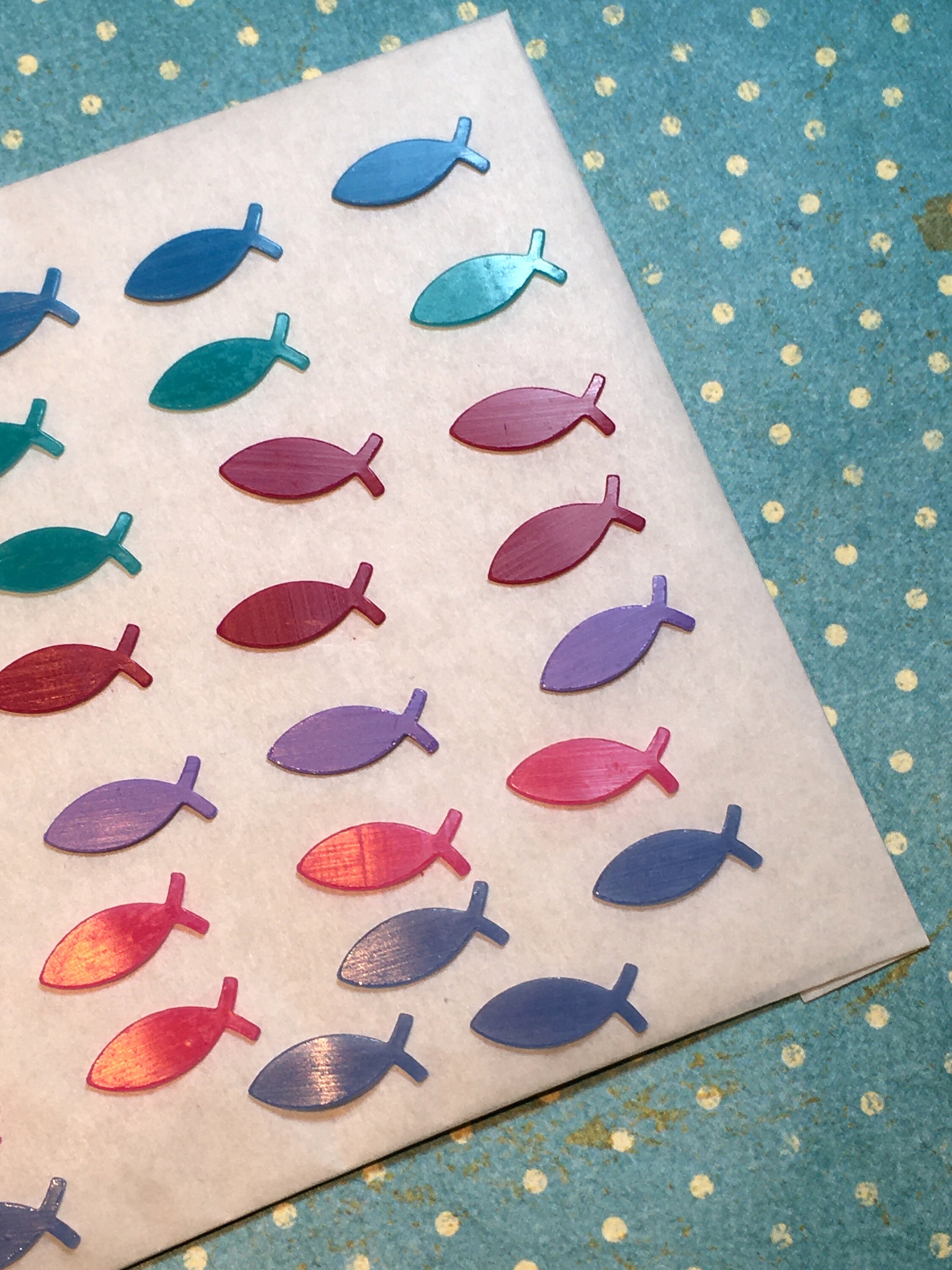 Wax-fish 1.6 cm 30 pcs. in SET light | Etsy