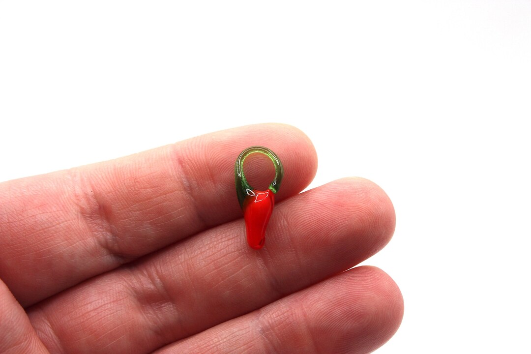 22 X Glass Handmade Lamp Work Red Chilli Beads, Chillies, Glass Bead ...