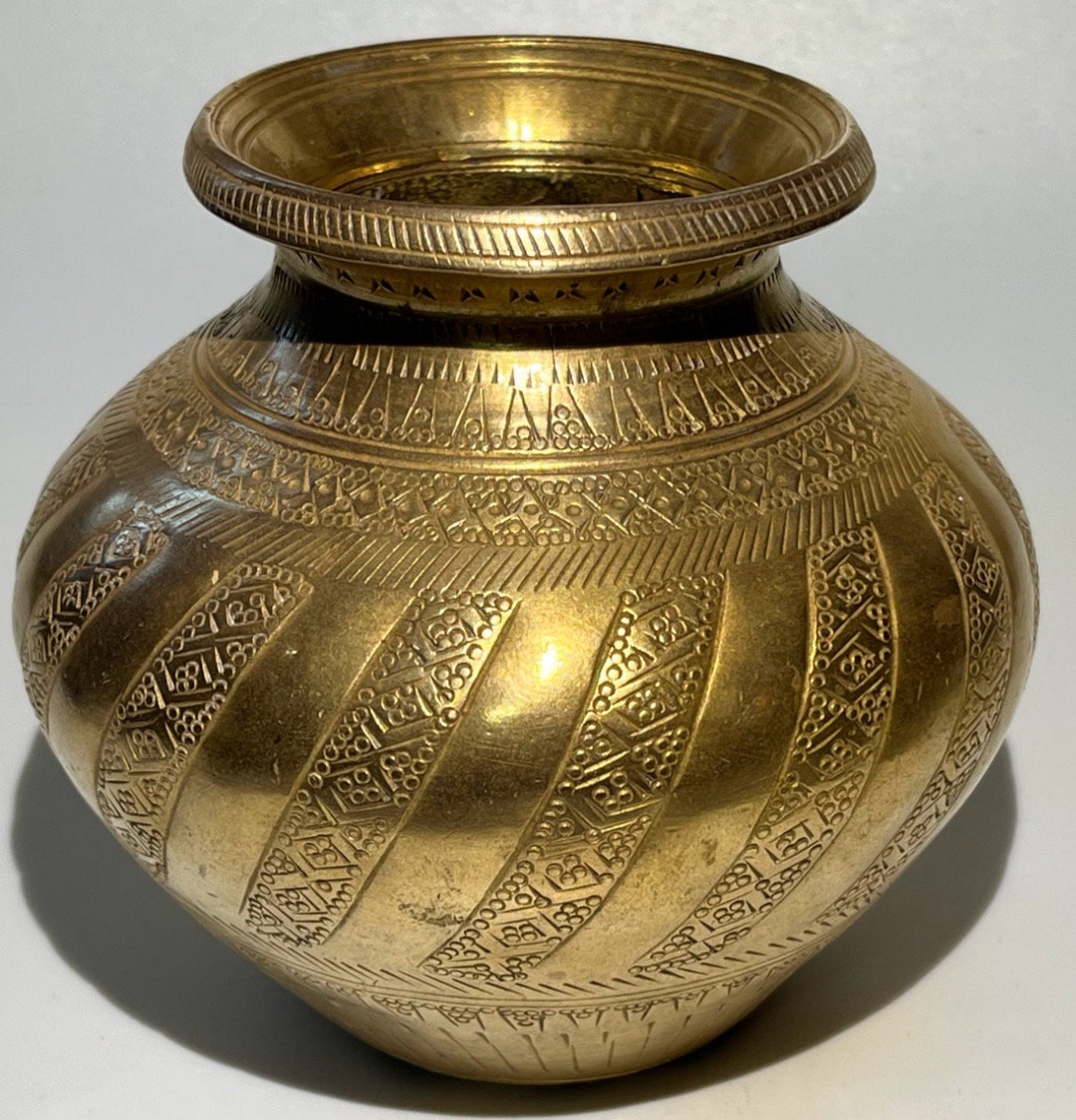 Antique Hindu Religious Lota Sacred Water Vessel Brass Hammered ...