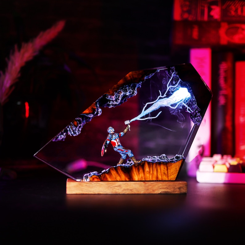 Captain Soldier Shield Epoxy Lamp Ver 2, Handmade Captain Resin Light ...