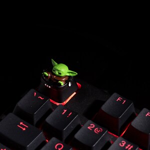 Baby Yoda Keycap Star War ESC R4 Resin Keycap Handmade Resin Keycap ...