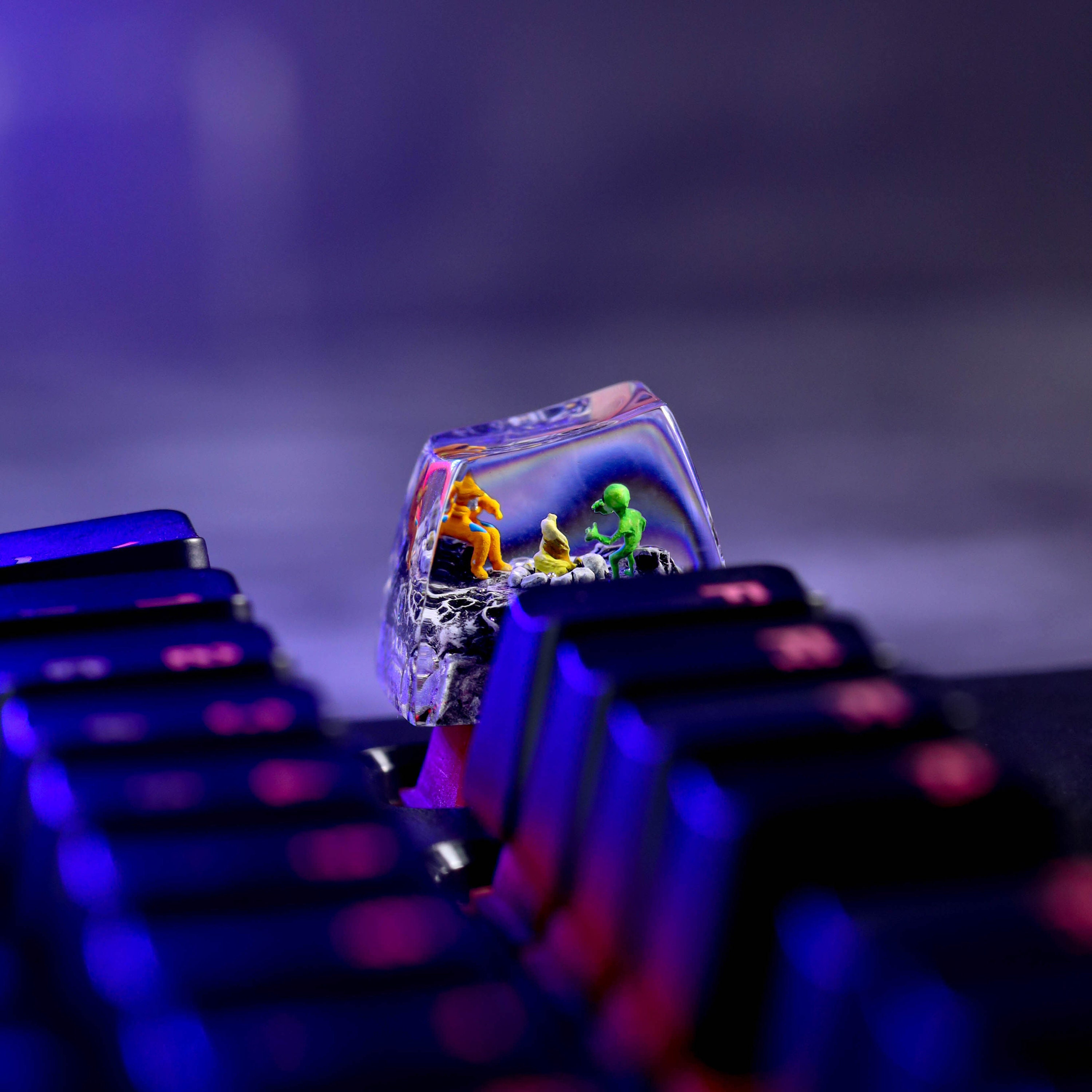 Aliens and Astronauts Keycap Astronaut SA Profile Keycap - Etsy