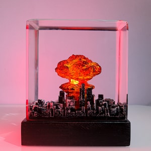 Diorama Explosion Bomb Resin Lamp, Atomic Bomb Resin Night Light, 3D ...
