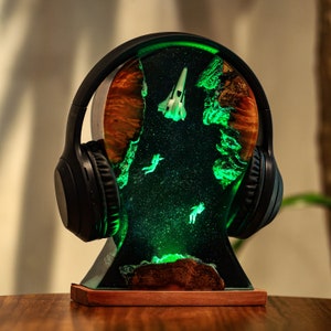 Custom Headphone Stand, Office Decor, Headset Artwork Holder and Resin ...
