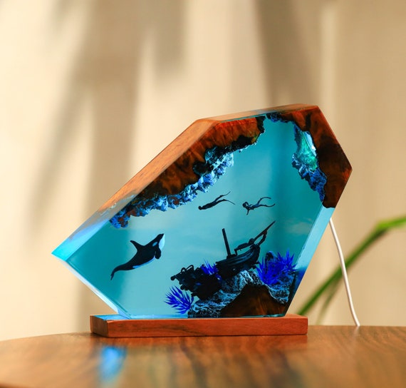 with safe shipping Creative Ocean Whale and Diver Lamp, Handmade ...