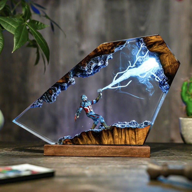 Super Soldier Shield Epoxy Lamp, Handmade Captain Resin Light ...
