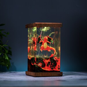 CHA.RIZ.ARD Poke.mon Epoxy Lamp Custom Pok.emo.n Resin Lamp Po.kem.on ...