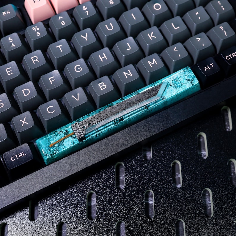 Fi.nal Fa.nta.sy B.uster Swo.rd Artisan Keycap, FF7 Resin Keycap,ffxiv ...