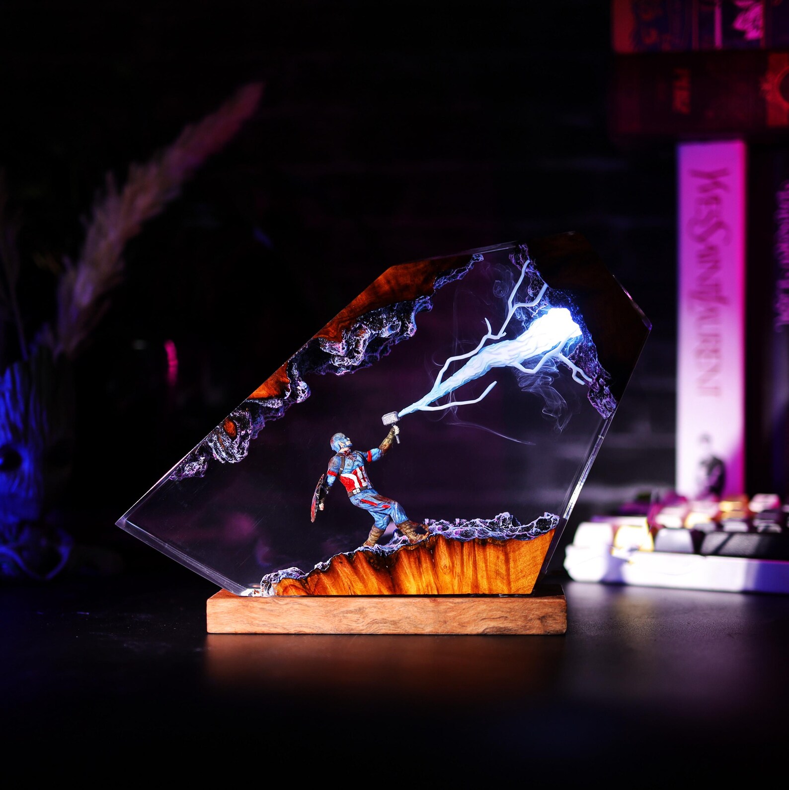 Super Soldier Shield Epoxy Lamp, Handmade Captain Resin Light ...