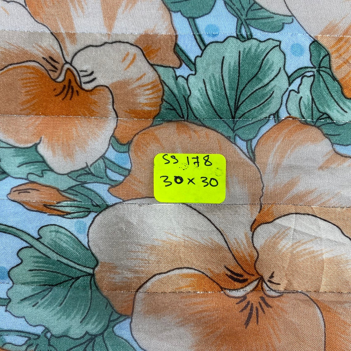 Vintage Silk Scarf, Classic 90s Floral Scarf, Square Scarf, Women Carre ...