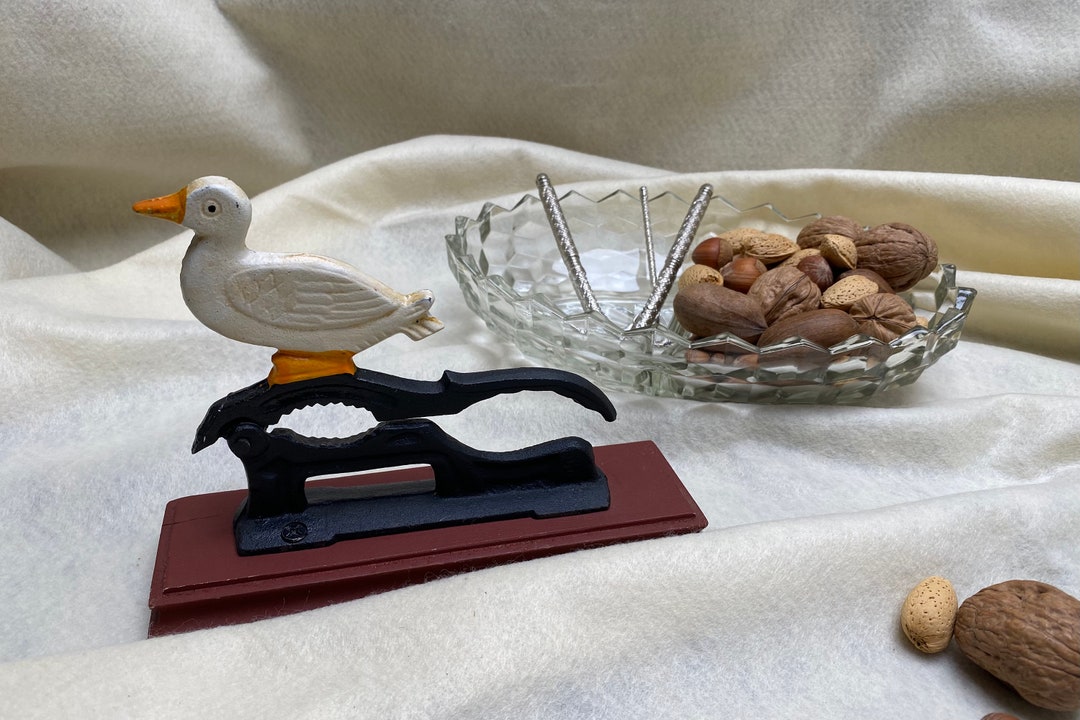 Vintage Duck Nutcracker 5-piece Set: Cast Iron Nut "quacker", Dish ...