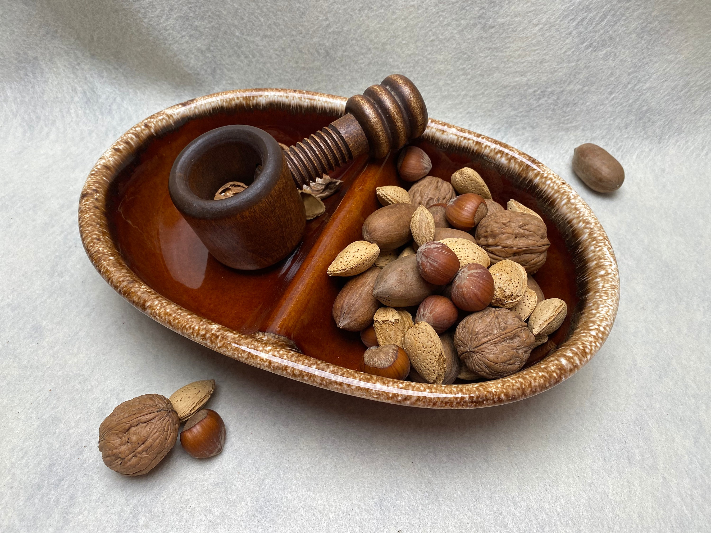 Nut Bowl Set With MCM Classic Hull Brown Drip Glaze Oval Bowl, Wooden ...